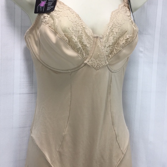 Maidenform | Intimates & Sleepwear | Maidenform All Over Shapewear ...